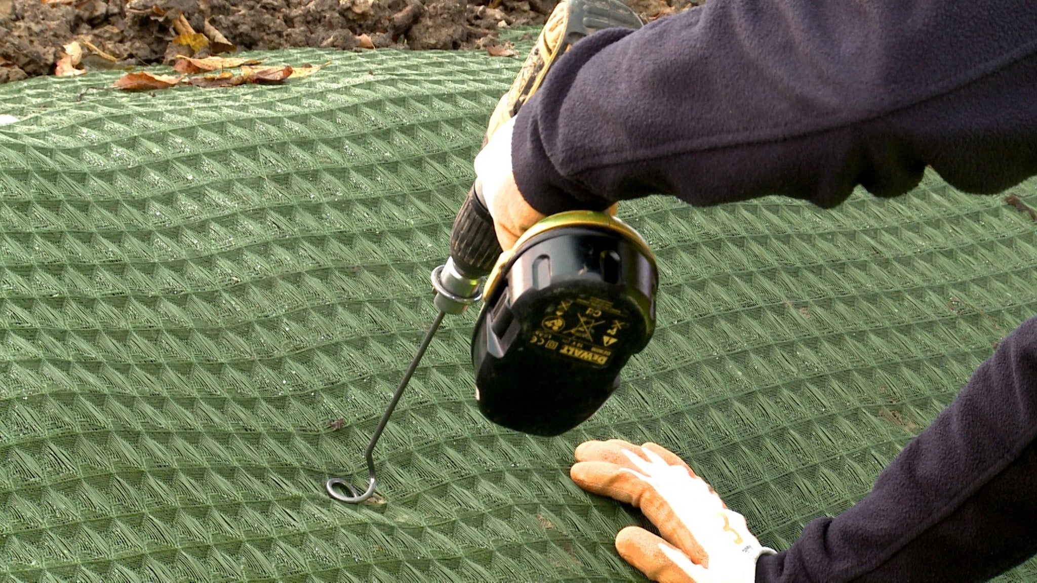 Trellis Anchors — OrchardValleySupply.com